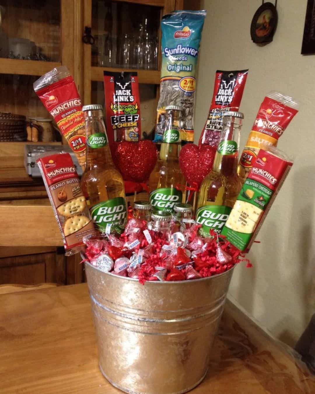 99+ Best Auction Basket Themes To Raise Big Money - AnswerBarn